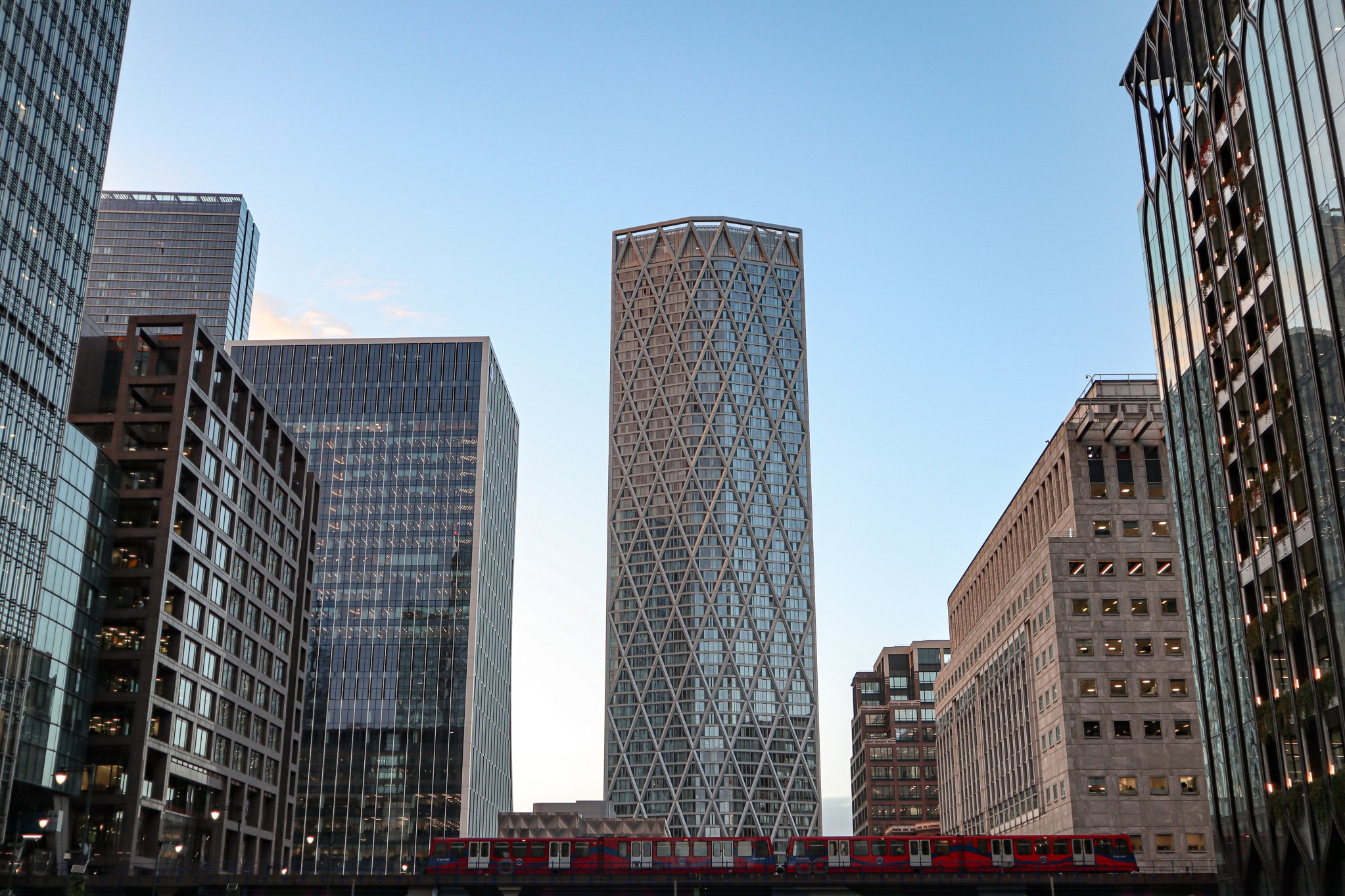 Top 12 New Buildings Recently Completed in London (2023) | Virginia Duran